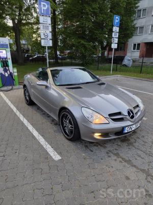 Brūns Mercedes-Benz SLK 200 2007 Rīga, ar dzinēja tilpumu 1.80 L un nobraukumu 252 tūkst. km par 6800 €, foto 14 vietnē AUTOMOTO.COM.LV