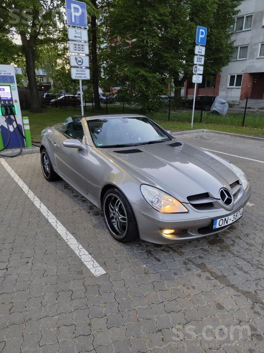 Brūns Mercedes-Benz SLK 200 2007 Rīga, ar dzinēja tilpumu 1.80 L un nobraukumu 252 tūkst. km par 6800 €, foto 14 vietnē AUTOMOTO.COM.LV