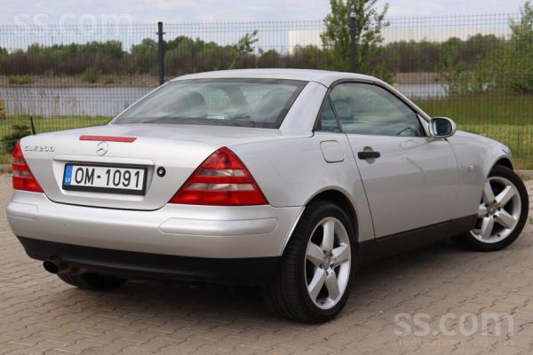 Mercedes-Benz SLK 200 1997 in Riga, with an engine capacity of 2.00 L and mileage of 196 thousand km for 3350 €, photo 9 on AUTOMOTO.COM.LV