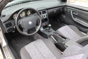 Mercedes-Benz SLK 200 1997 in Riga, with an engine capacity of 2.00 L and mileage of 196 thousand km for 3350 €, photo 20 on AUTOMOTO.COM.LV