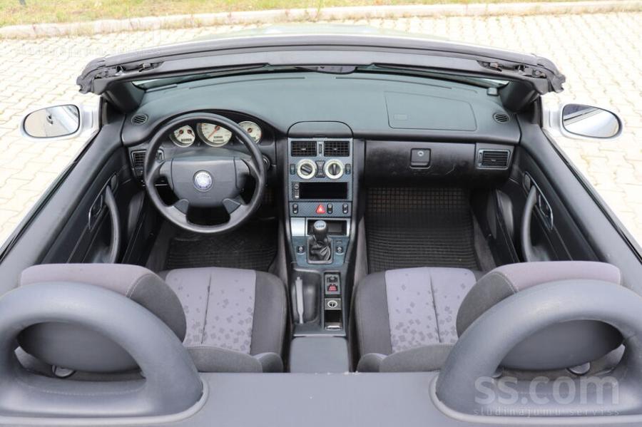 Mercedes-Benz SLK 200 1997 in Riga, with an engine capacity of 2.00 L and mileage of 196 thousand km for 3350 €, photo 21 on AUTOMOTO.COM.LV
