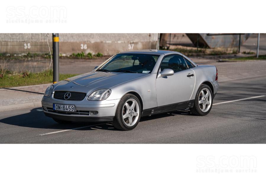 Mercedes-Benz SLK 200 1998 Rīga, ar dzinēja tilpumu 2.00 L un nobraukumu 237 tūkst. km par 3950 €, foto 16 vietnē AUTOMOTO.COM.LV