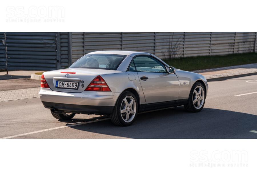 Mercedes-Benz SLK 200 1998 Rīga, ar dzinēja tilpumu 2.00 L un nobraukumu 237 tūkst. km par 3950 €, foto 19 vietnē AUTOMOTO.COM.LV