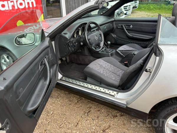 Mercedes-Benz SLK 200 1999 Rīga, ar dzinēja tilpumu 2.00 L un nobraukumu 219 tūkst. km par 2000 €, foto 7 vietnē AUTOMOTO.COM.LV
