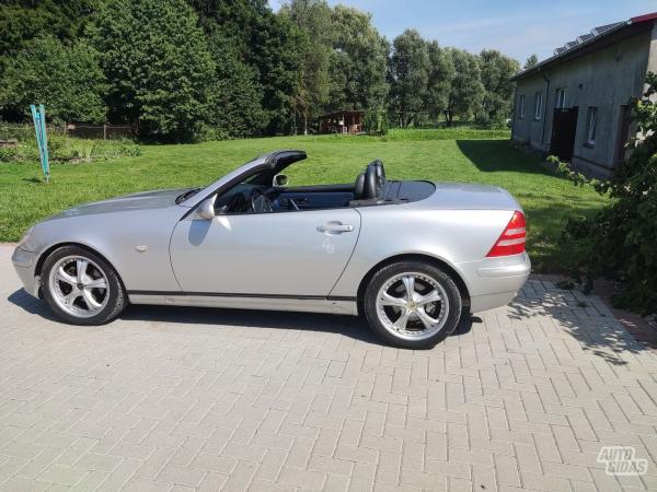 Mercedes-Benz SLK 200 1999 in Silale, with an engine capacity of 2.00 L and mileage of 219 thousand km for 2600 €, photo 4 on AUTOMOTO.COM.LV