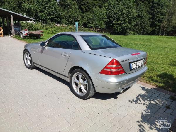 Mercedes-Benz SLK 200 1999 in Silale, with an engine capacity of 2.00 L and mileage of 219 thousand km for 2600 €, photo 5 on AUTOMOTO.COM.LV