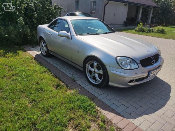 Mercedes-Benz SLK 200 1999 in Silale, with an engine capacity of 2.00 L and mileage of 219 thousand km for 2600 €, photo 9 on AUTOMOTO.COM.LV