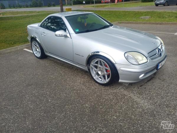 Mercedes-Benz SLK 200 2001 in Kaunas, with an engine capacity of 2.00 L and mileage of 260 thousand km for 3300 €, photo 2 on AUTOMOTO.COM.LV