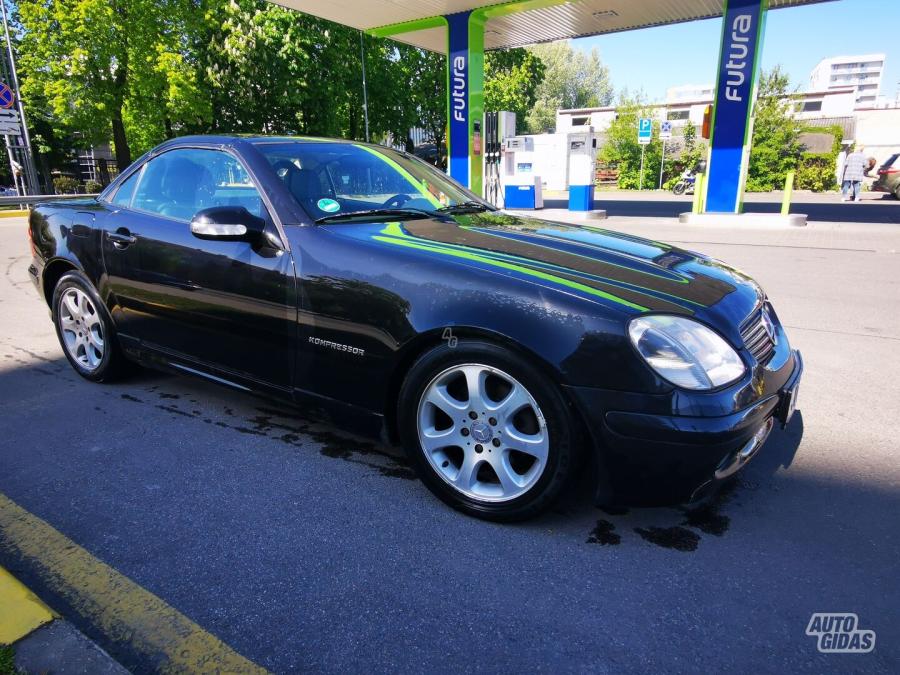 Mercedes-Benz SLK 200 2003 Alīta, ar dzinēja tilpumu 2.00 L un nobraukumu 202 tūkst. km par 2000 €, foto 2 vietnē AUTOMOTO.COM.LV