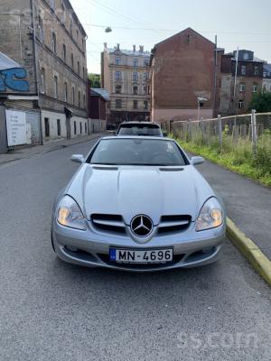 Mercedes-Benz SLK 200 2005 in Riga, with an engine capacity of 1.80 L and mileage of 173 thousand km for 5000 €, photo 11 on AUTOMOTO.COM.LV