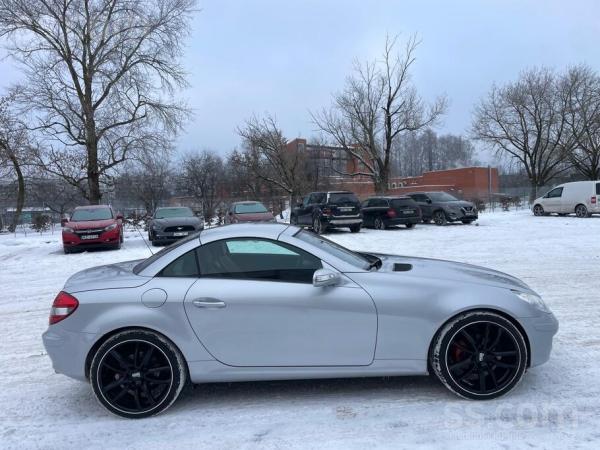 Mercedes-Benz SLK 200 2005 in Riga, with an engine capacity of 1.80 L and mileage of 101 thousand km for 8500 €, photo 5 on AUTOMOTO.COM.LV