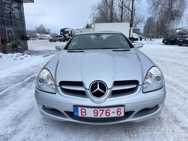 Mercedes-Benz SLK 200 2005 in Riga, with an engine capacity of 1.80 L and mileage of 101 thousand km for 8500 €, photo 7 on AUTOMOTO.COM.LV