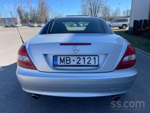 Mercedes-Benz SLK 200 2005 Rīga, ar dzinēja tilpumu 1.80 L un nobraukumu 101 tūkst. km par 9900 €, foto 4 vietnē AUTOMOTO.COM.LV