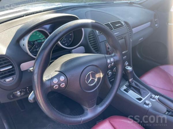 Mercedes-Benz SLK 200 2005 Rīga, ar dzinēja tilpumu 1.80 L un nobraukumu 101 tūkst. km par 9900 €, foto 10 vietnē AUTOMOTO.COM.LV