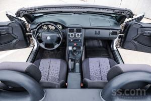 Pelēks Mercedes-Benz SLK 200 1998 Rīga, ar dzinēja tilpumu 2.00 L un nobraukumu 238 tūkst. km par 2850 €, foto 13 vietnē AUTOMOTO.COM.LV