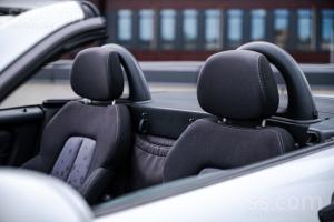 Pelēks Mercedes-Benz SLK 200 1998 Rīga, ar dzinēja tilpumu 2.00 L un nobraukumu 238 tūkst. km par 2850 €, foto 17 vietnē AUTOMOTO.COM.LV