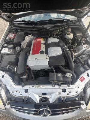 Grey Mercedes-Benz SLK 200 2000 in Jekabpils, with an engine capacity of 2.00 L and mileage of 170 thousand km for 4300 €, photo 6 on AUTOMOTO.COM.LV