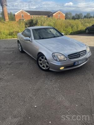 Grey Mercedes-Benz SLK 200 2000 in Jekabpils, with an engine capacity of 2.00 L and mileage of 170 thousand km for 4300 €, photo 12 on AUTOMOTO.COM.LV