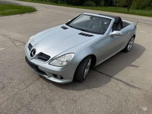 Pelēks Mercedes-Benz SLK 200 2004 Utena, ar dzinēja tilpumu 1.80 L un nobraukumu 260 tūkst. km par 5700 €, foto  vietnē AUTOMOTO.COM.LV