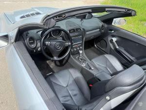 Pelēks Mercedes-Benz SLK 200 2004 Utena, ar dzinēja tilpumu 1.80 L un nobraukumu 260 tūkst. km par 5700 €, foto 6 vietnē AUTOMOTO.COM.LV