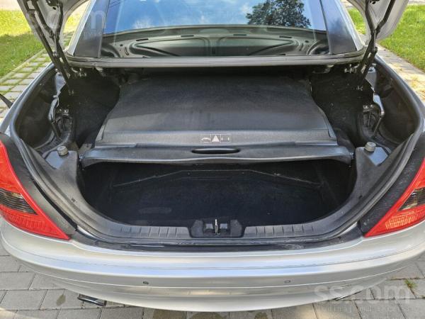 Pelēks Mercedes-Benz SLK 200 2005 Rīga, ar dzinēja tilpumu 1.80 L un nobraukumu 359 tūkst. km par 8000 €, foto 6 vietnē AUTOMOTO.COM.LV