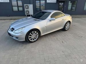 Pelēks Mercedes-Benz SLK 200 2005 Kauņa, ar dzinēja tilpumu 2.00 L un nobraukumu 180 tūkst. km par 5850 €, foto 8 vietnē AUTOMOTO.COM.LV