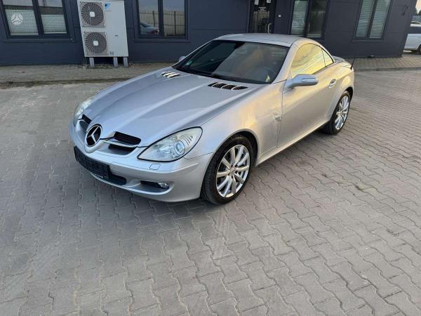 Grey Mercedes-Benz SLK 200 2005 in Kaunas, with an engine capacity of 2.00 L and mileage of 180 thousand km for 5850 €, photo 9 on AUTOMOTO.COM.LV