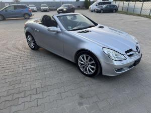 Pelēks Mercedes-Benz SLK 200 2005 Kauņa, ar dzinēja tilpumu 2.00 L un nobraukumu 180 tūkst. km par 5850 €, foto 15 vietnē AUTOMOTO.COM.LV