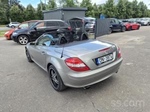 Pelēks Mercedes-Benz SLK 200 2007 Rīga, ar dzinēja tilpumu 1.80 L un nobraukumu 253 tūkst. km par 7490 €, foto 9 vietnē AUTOMOTO.COM.LV