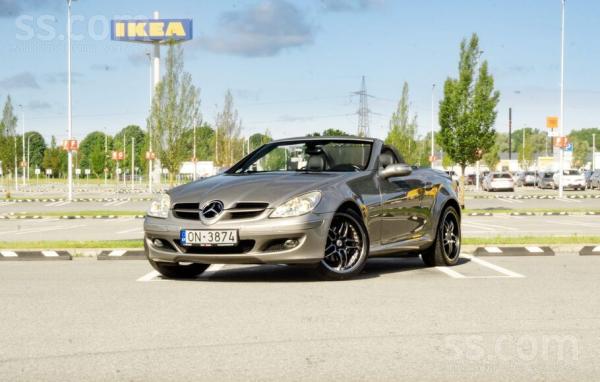 Grey Mercedes-Benz SLK 200 2007 in Riga, with an engine capacity of 1.80 L and mileage of 253 thousand km for 7490 €, photo 4 on AUTOMOTO.COM.LV