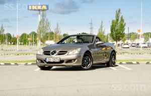 Pelēks Mercedes-Benz SLK 200 2007 Rīga, ar dzinēja tilpumu 1.80 L un nobraukumu 253 tūkst. km par 7490 €, foto  vietnē AUTOMOTO.COM.LV