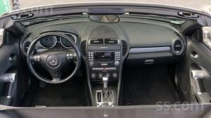 Pelēks Mercedes-Benz SLK 200 2007 Rīga, ar dzinēja tilpumu 1.80 L un nobraukumu 253 tūkst. km par 7490 €, foto 12 vietnē AUTOMOTO.COM.LV