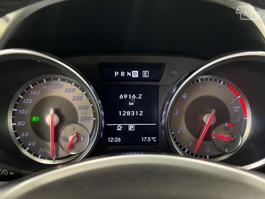 Grey Mercedes-Benz SLK 200 2012 in Aukstieji Rusokai, with an engine capacity of 1.80 L and mileage of 128 thousand km for 10900 €, photo 26 on AUTOMOTO.COM.LV