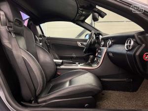 Grey Mercedes-Benz SLK 200 2012 in Aukstieji Rusokai, with an engine capacity of 1.80 L and mileage of 128 thousand km for 10900 €, photo 33 on AUTOMOTO.COM.LV