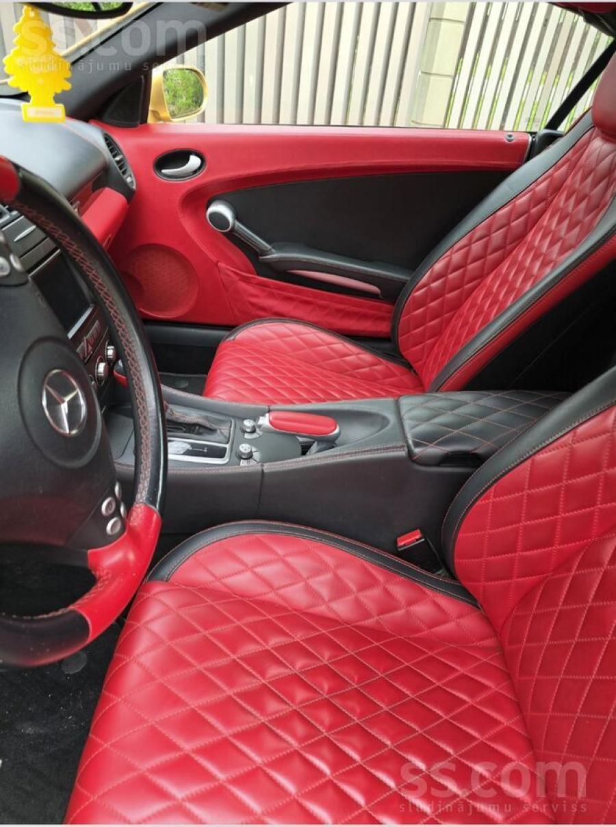 Yellow Mercedes-Benz SLK 200 2005 in Daugavpils, with an engine capacity of 1.80 L and mileage of 127 thousand km for 10000 €, photo 8 on AUTOMOTO.COM.LV