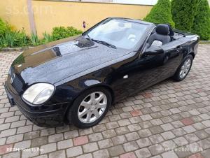 Melns Mercedes-Benz SLK 230 2000 Rīga, ar dzinēja tilpumu 2.30 L un nobraukumu 140 tūkst. km par 3850 €, foto 14 vietnē AUTOMOTO.COM.LV