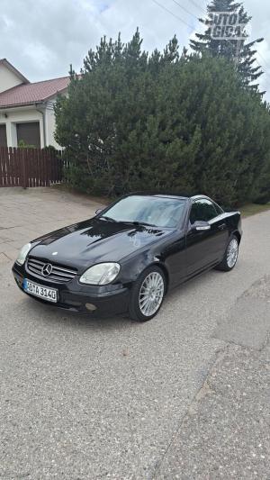 Black Mercedes-Benz SLK 230 2000 in Utena, with an engine capacity of 2.30 L and mileage of 169 thousand km for 4500 €, photo  on AUTOMOTO.COM.LV
