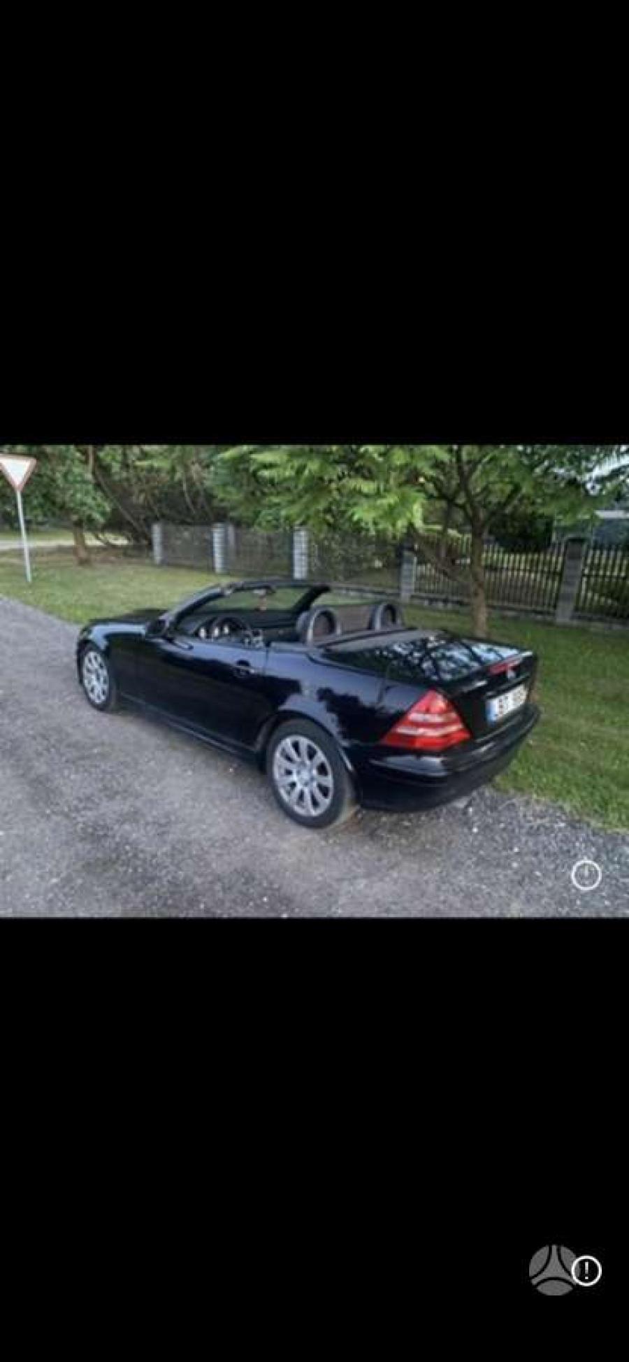 Black Mercedes-Benz SLK 230 2001 in Vilnius, with an engine capacity of 2.30 L and mileage of 224 thousand km for 1890 €, photo 3 on AUTOMOTO.COM.LV
