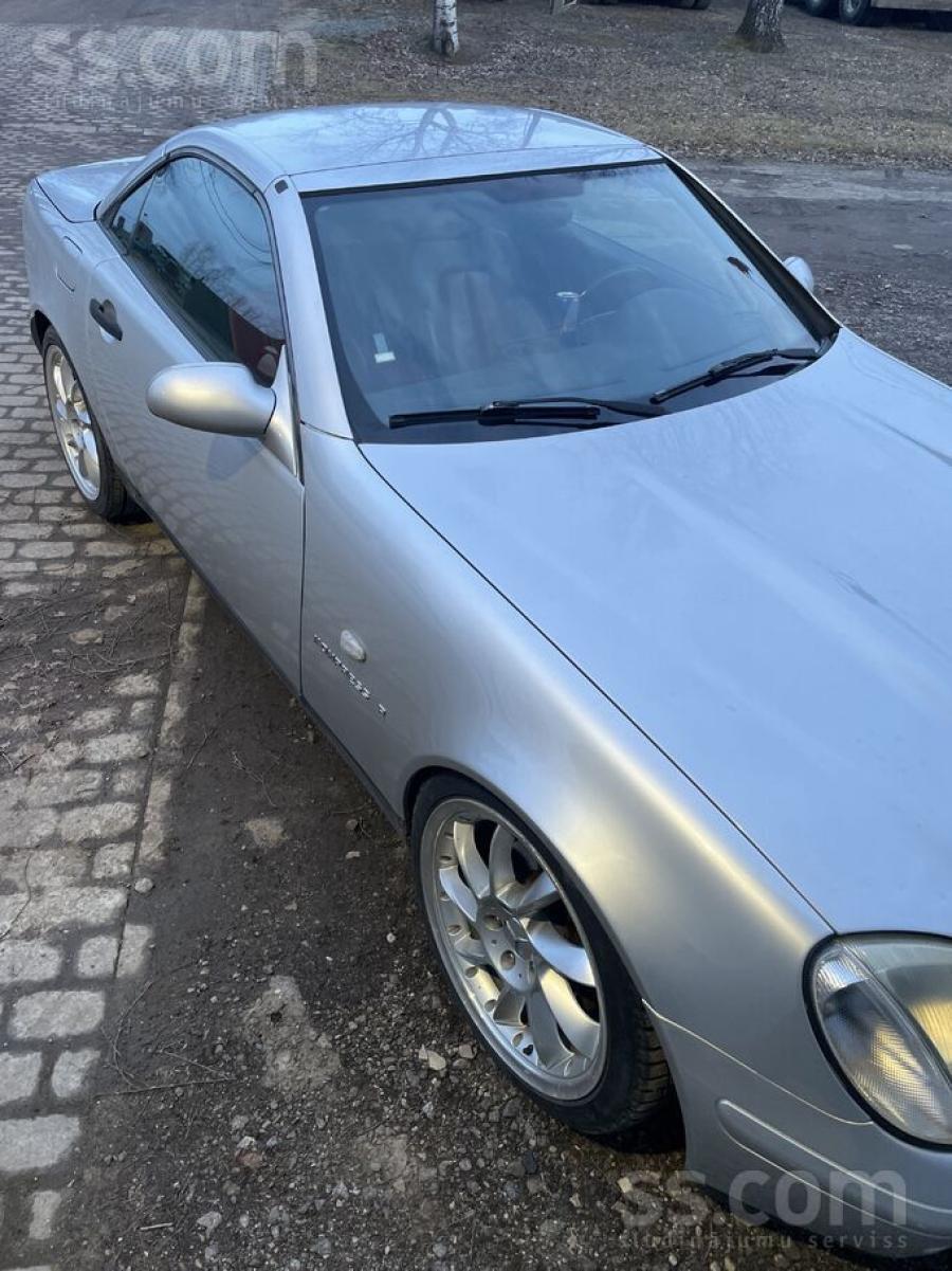 Mercedes-Benz SLK 230 1998 Cēsis, ar dzinēja tilpumu 2.30 L un nobraukumu 272 tūkst. km par 4200 €, foto 3 vietnē AUTOMOTO.COM.LV