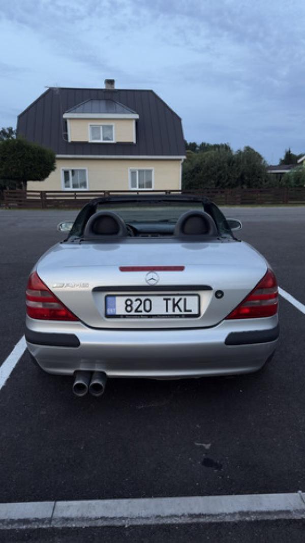 Mercedes-Benz SLK 230 1998 Veru, ar dzinēja tilpumu 2.30 L un nobraukumu 176 tūkst. km par 3690 €, foto 5 vietnē AUTOMOTO.COM.LV