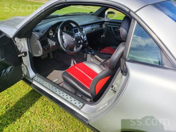 Mercedes-Benz SLK 230 2000 Rīga, ar dzinēja tilpumu 2.30 L un nobraukumu 258 tūkst. km par 2700 €, foto 2 vietnē AUTOMOTO.COM.LV