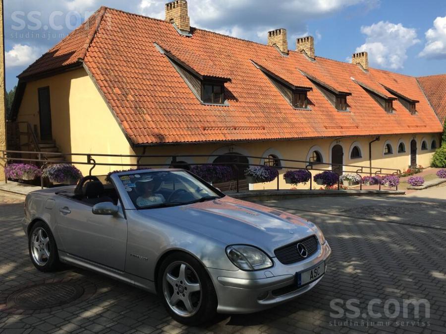 Mercedes-Benz SLK 230 2001 Rīga, ar dzinēja tilpumu 2.30 L un nobraukumu 214 tūkst. km par 4800 €, foto 27 vietnē AUTOMOTO.COM.LV