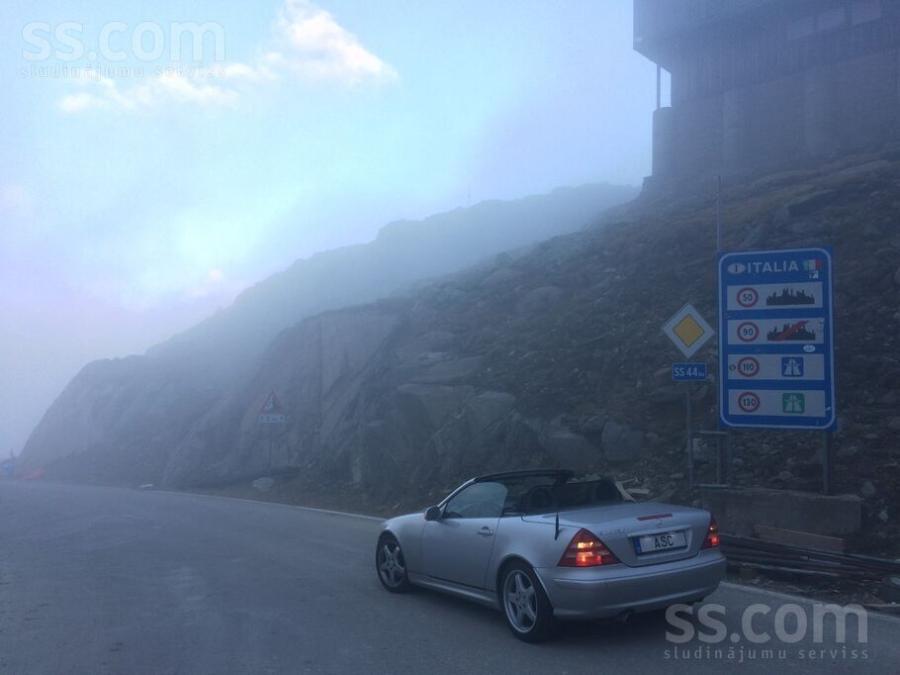 Mercedes-Benz SLK 230 2001 Rīga, ar dzinēja tilpumu 2.30 L un nobraukumu 214 tūkst. km par 4800 €, foto 28 vietnē AUTOMOTO.COM.LV