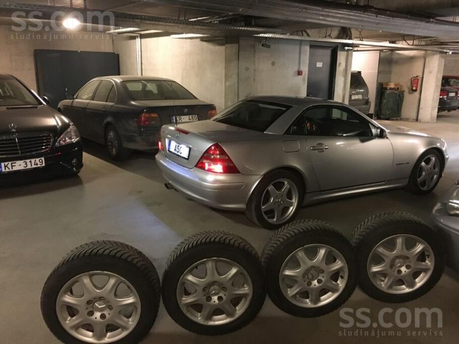 Mercedes-Benz SLK 230 2001 Rīga, ar dzinēja tilpumu 2.30 L un nobraukumu 214 tūkst. km par 4800 €, foto 29 vietnē AUTOMOTO.COM.LV