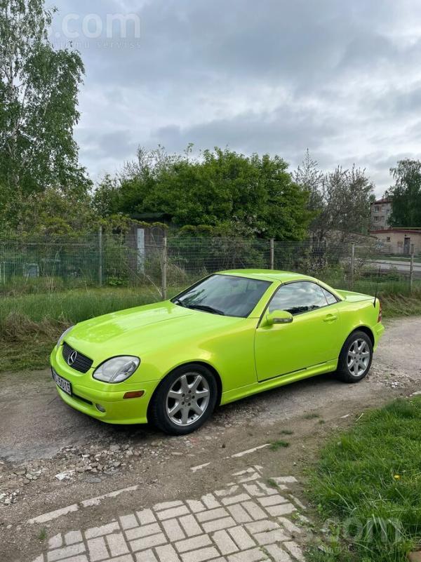 Zaļš Mercedes-Benz SLK 230 2001 Jēkabpils, ar dzinēja tilpumu 2.30 L un nobraukumu 189 tūkst. km par 3490 €, foto 1 vietnē AUTOMOTO.COM.LV