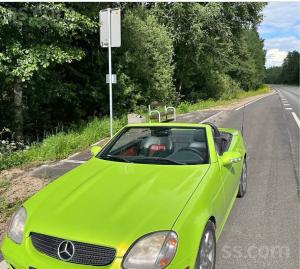 Green Mercedes-Benz SLK 230 2001 in Aluksne, with an engine capacity of 2.30 L and mileage of 187 thousand km for 5000 €, photo  on AUTOMOTO.COM.LV