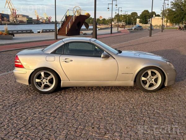 Grey Mercedes-Benz SLK 230 1996 in Ventspils, with an engine capacity of 2.30 L and mileage of 256 thousand km for 6500 €, photo 3 on AUTOMOTO.COM.LV