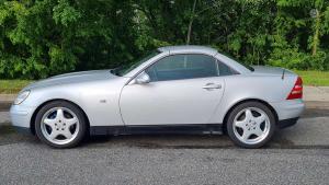 Grey Mercedes-Benz SLK 230 1997 in Kaunas, with an engine capacity of 2.30 L and mileage of 200 thousand km for 3600 €, photo 3 on AUTOMOTO.COM.LV
