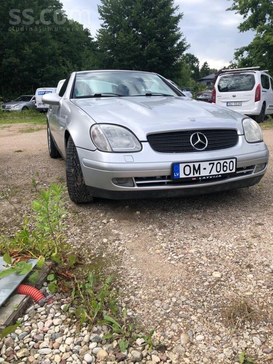 Grey Mercedes-Benz SLK 230 1999 in Riga, with an engine capacity of 2.30 L and mileage of 85 thousand km for 10000 €, photo 1 on AUTOMOTO.COM.LV