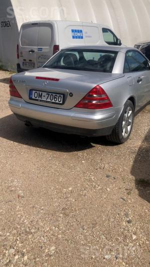 Grey Mercedes-Benz SLK 230 1999 in Riga, with an engine capacity of 2.30 L and mileage of 85 thousand km for 10000 €, photo 4 on AUTOMOTO.COM.LV